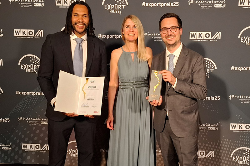 REPORT Mehrwert für Manager - Anexia: Exportpreis für digitale Souveränität